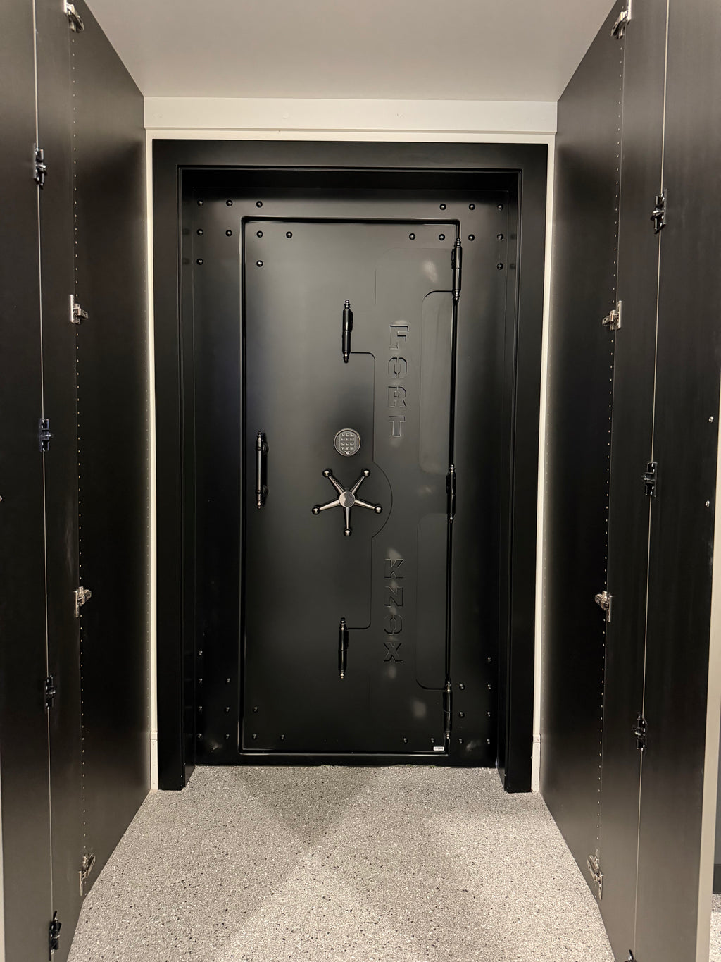 Fort Knox 8240 Inswing Vault Door